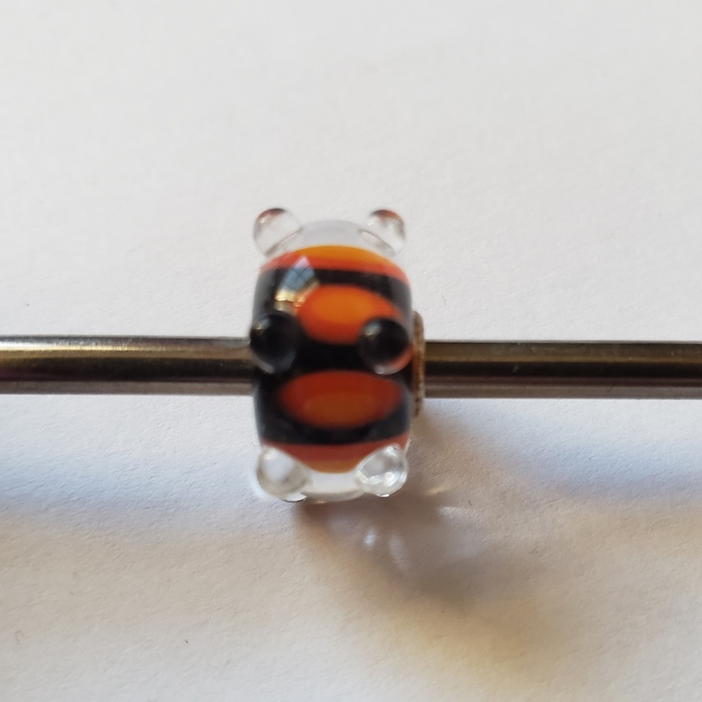 Rare Pumpkin Caterpillar Trollbeads. - Gem